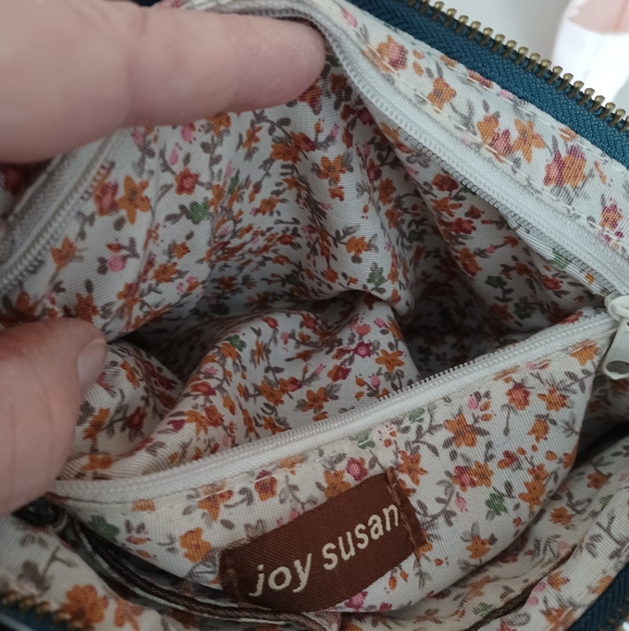 Joy Susan | Bags | Joy Susan Crossbody | Poshmark